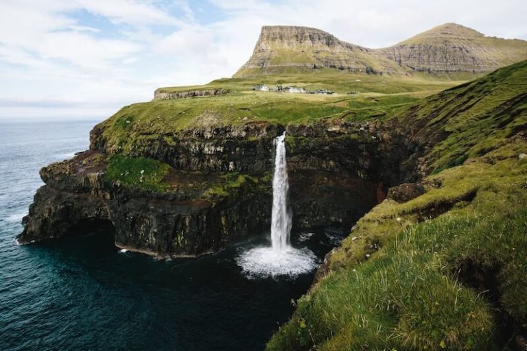 5 Best Places For Photography Around The World + 15 Bonus Places!