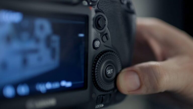 Micro Four Thirds vs Full Frame: Ultimate Camera Showdown